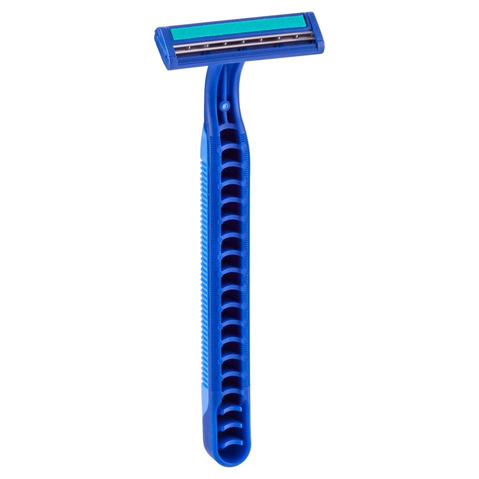 Gillette Blue II Plus Disposable Razor 20 Pack | Winc