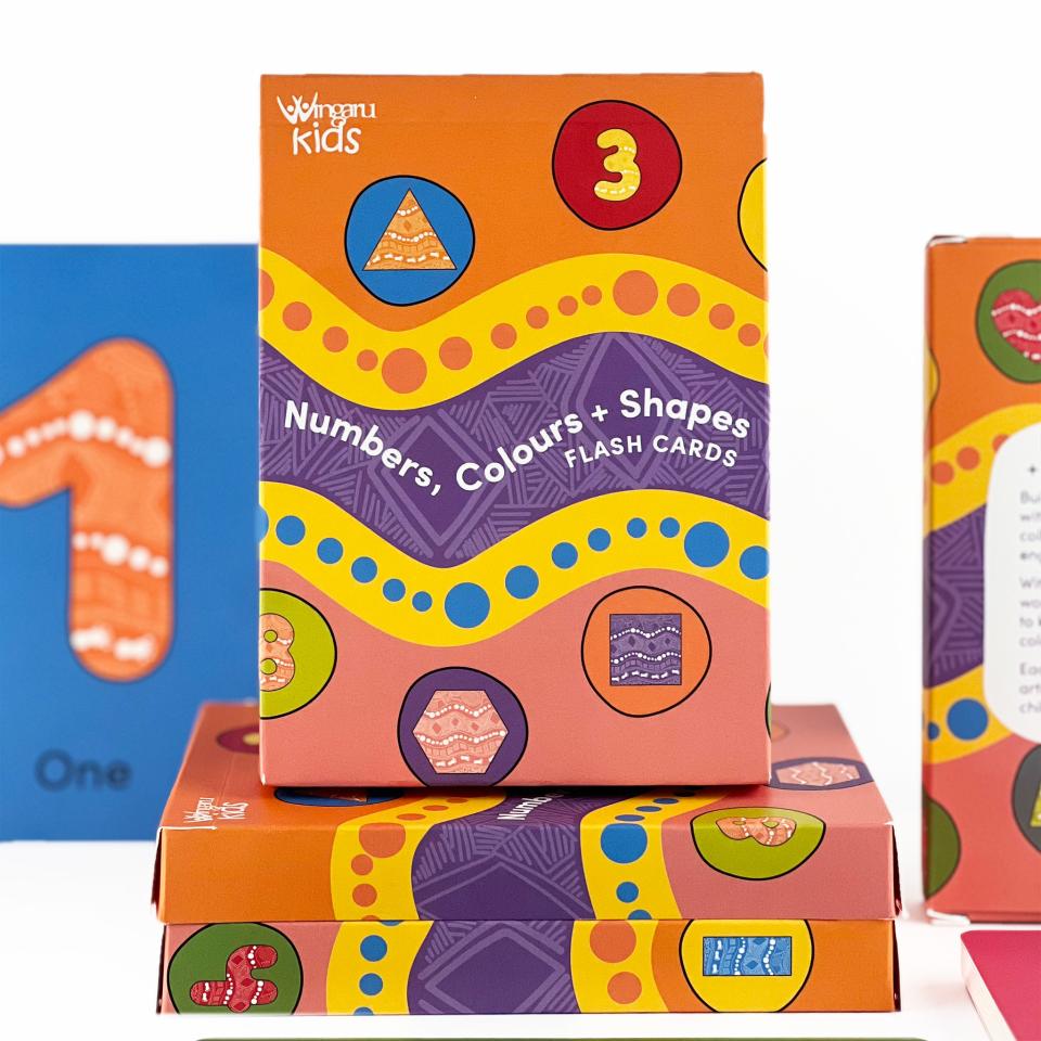 Wingaru Education Numbers And Colours And Shapes Flash Cards | Winc