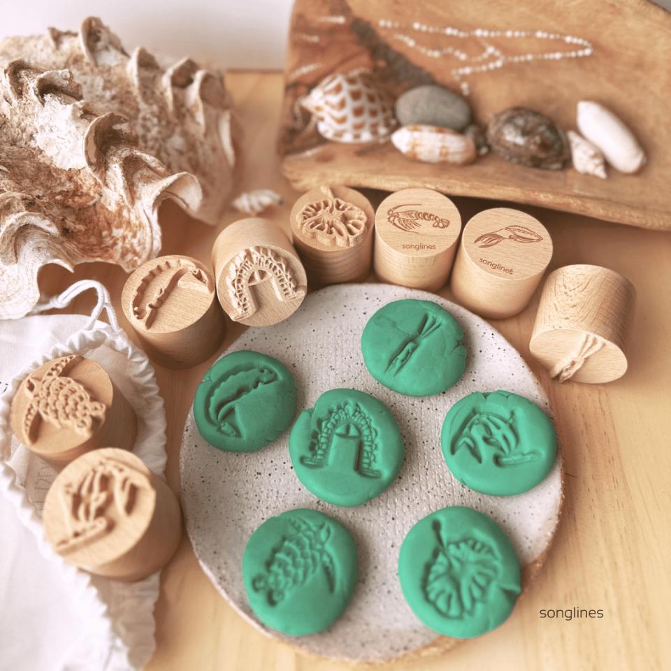 Songlines Ace Torres Strait Island Wooden Stamps & Flashcards Collection | Winc